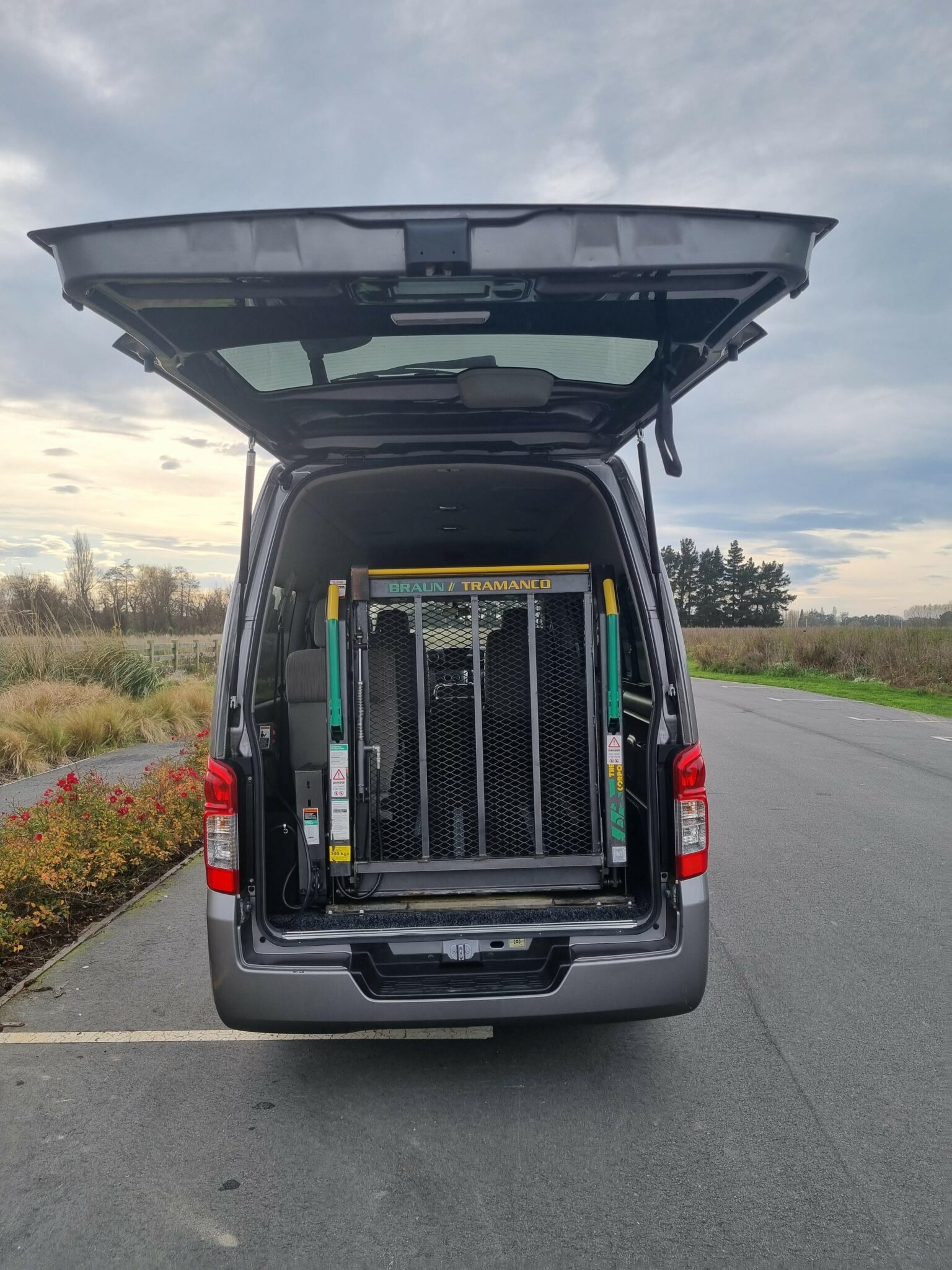 Nissan Caravan NV350 Wheelchair Accessible Van