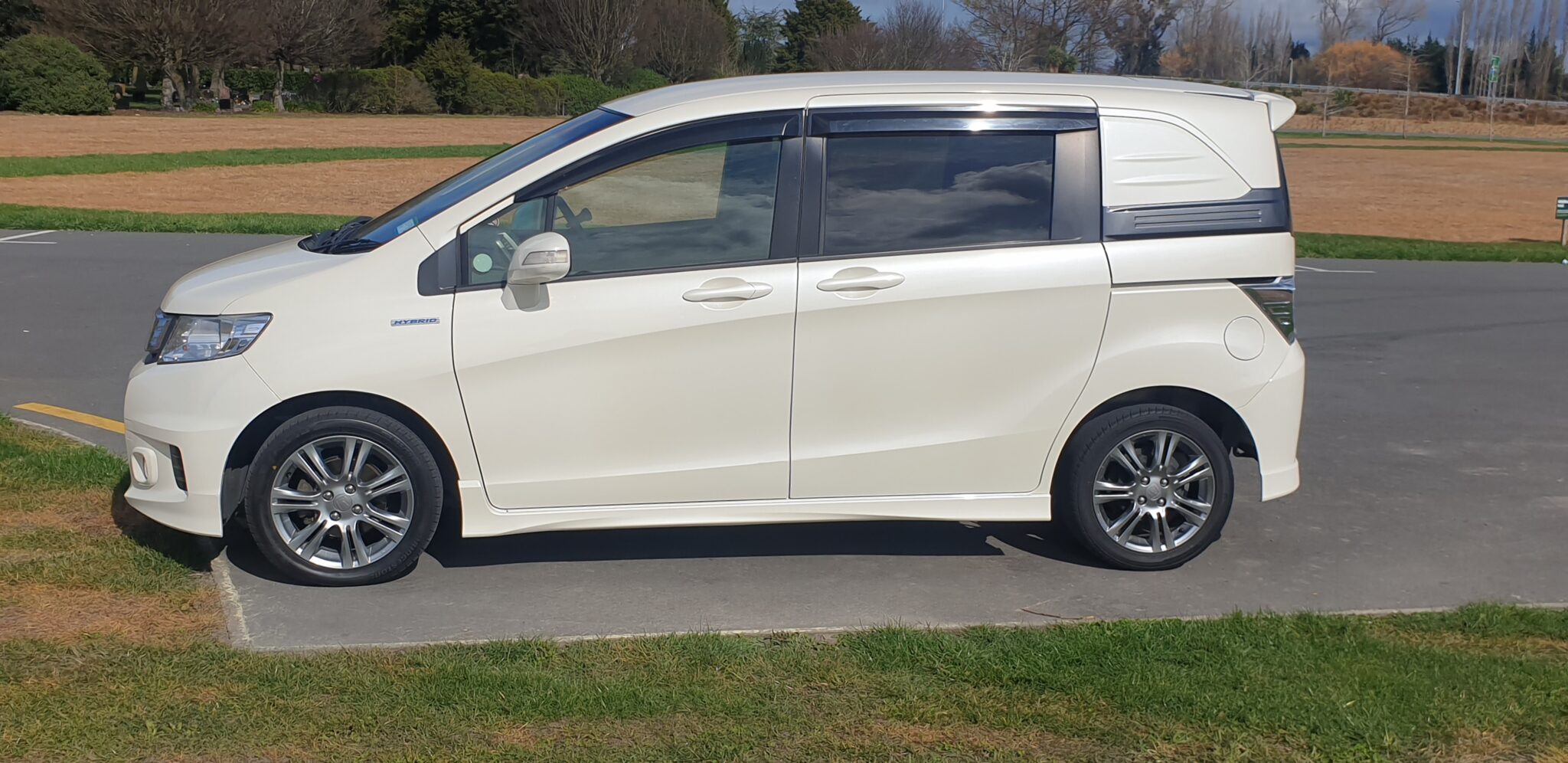 Honda Freed Hybrid with Hand Controls and Boot Crane